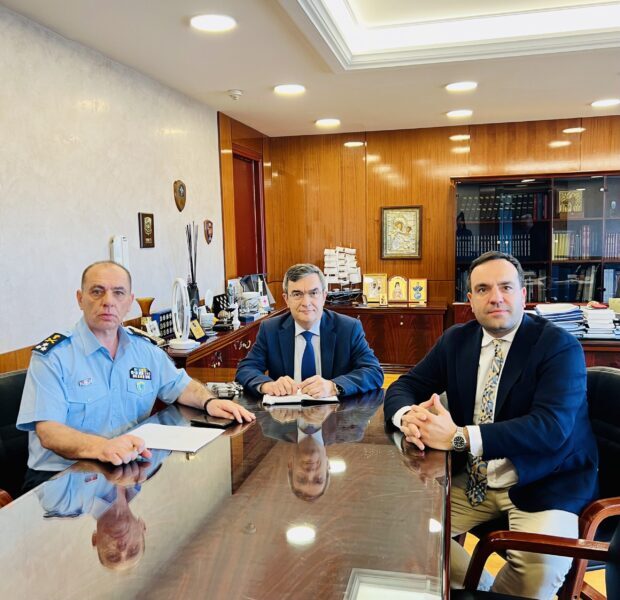 ΣΥΝΑΝΤΗΣΗ ΕΡΓΑΣΙΑΣ ΤΟΥ ΔΗΜΑΡΧΟΥ ΜΥΚΟΝΟΥ ΜΕ ΤΟΝ ΥΦΥΠΟΥΡΓΟ ΠΡΟΣΤΑΣΙΑΣ ΤΟΥ ...