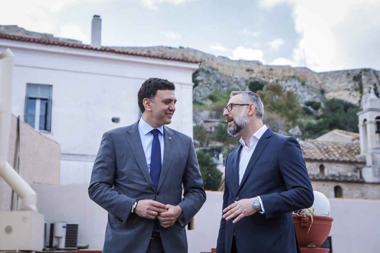 Βασίλης Κικίλιας: “Επαναλειτουργία του γραφείου του ΕΟΤ στη Μελβούρνη ...